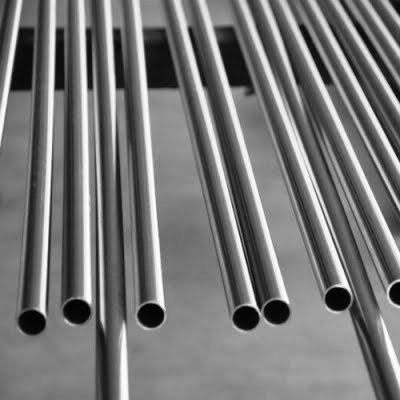 AISI SS 304/304L Stainless Steel Tubing Manufacturers at Low Price